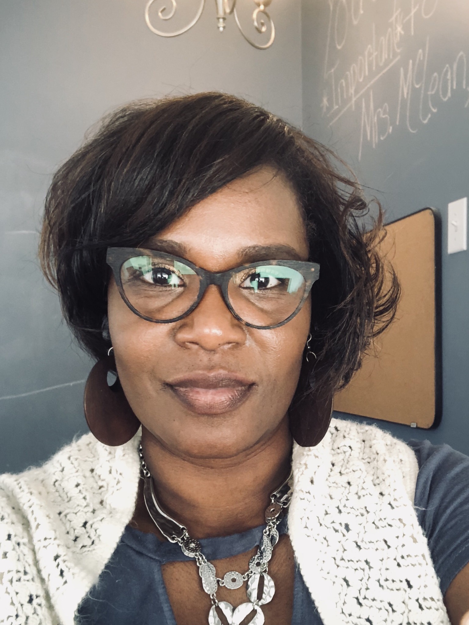 Jane Birkin - Iconic Frames with Diva Vibe | Eyebuydirect