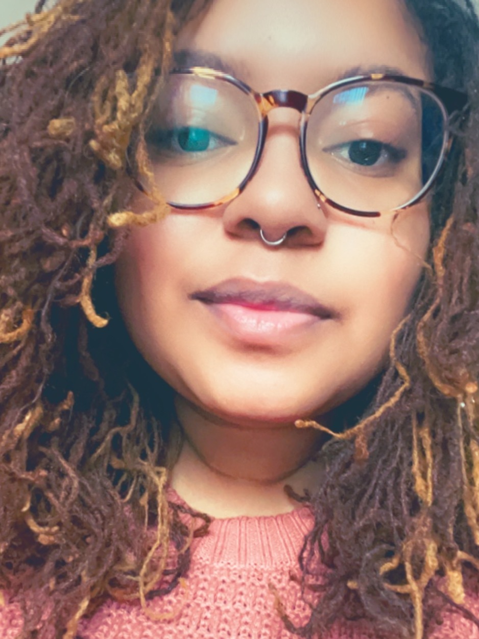 Chilling | Red & Floral with EBDBlue Plus TM | Eyebuydirect